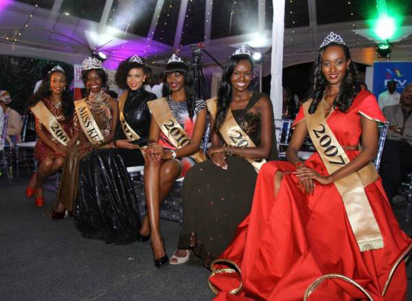 Places to Visit in Kenya | A Helpful Guide to 10 Really Cool Places