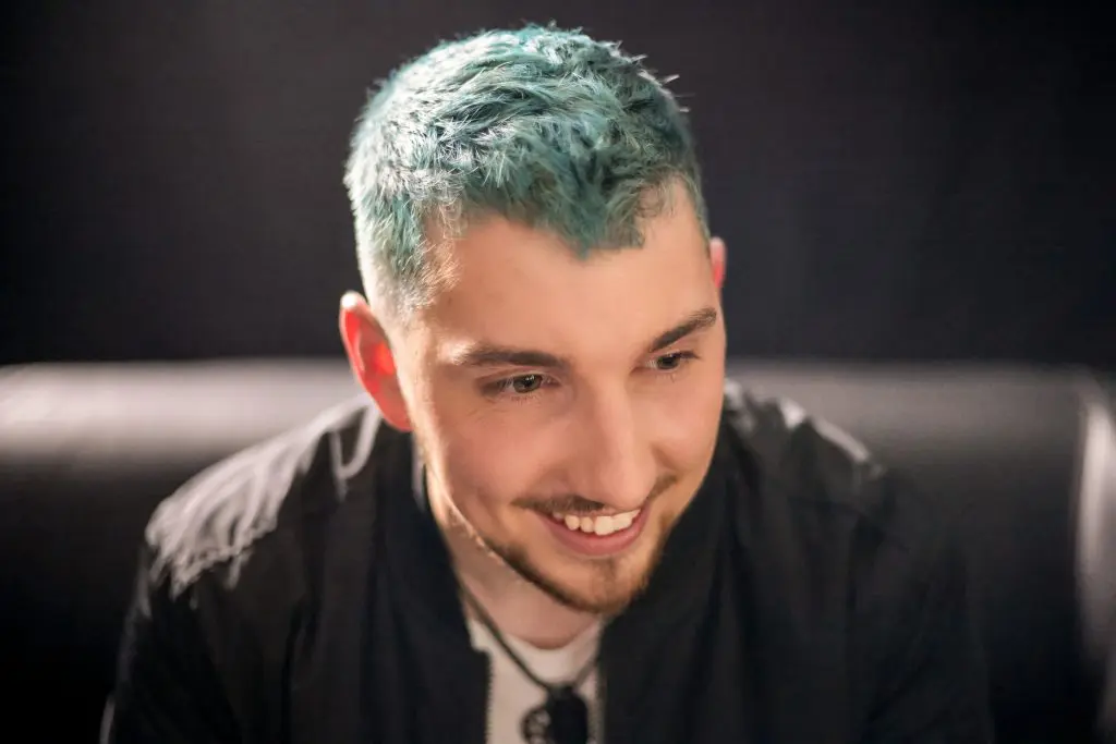 Singer-Songwriter Bradley Campling Releases a New Catchy and Lively ...